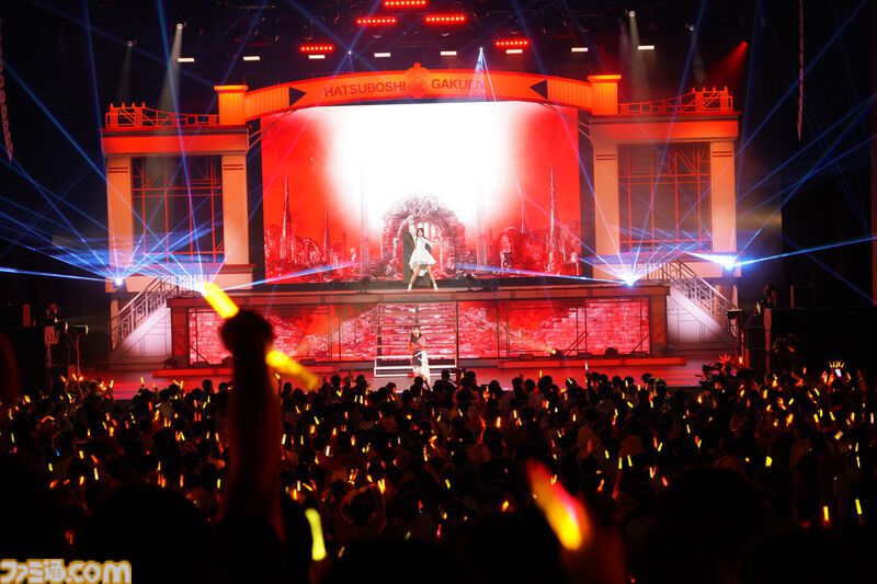画像ページ (20/30) 『学マス』1stライブ“Harmony Star DAY2”リポート。一番星たちが歌う『Our Chant』、清夏とリーリヤの新曲『ときめきエモーション』、激情の ...